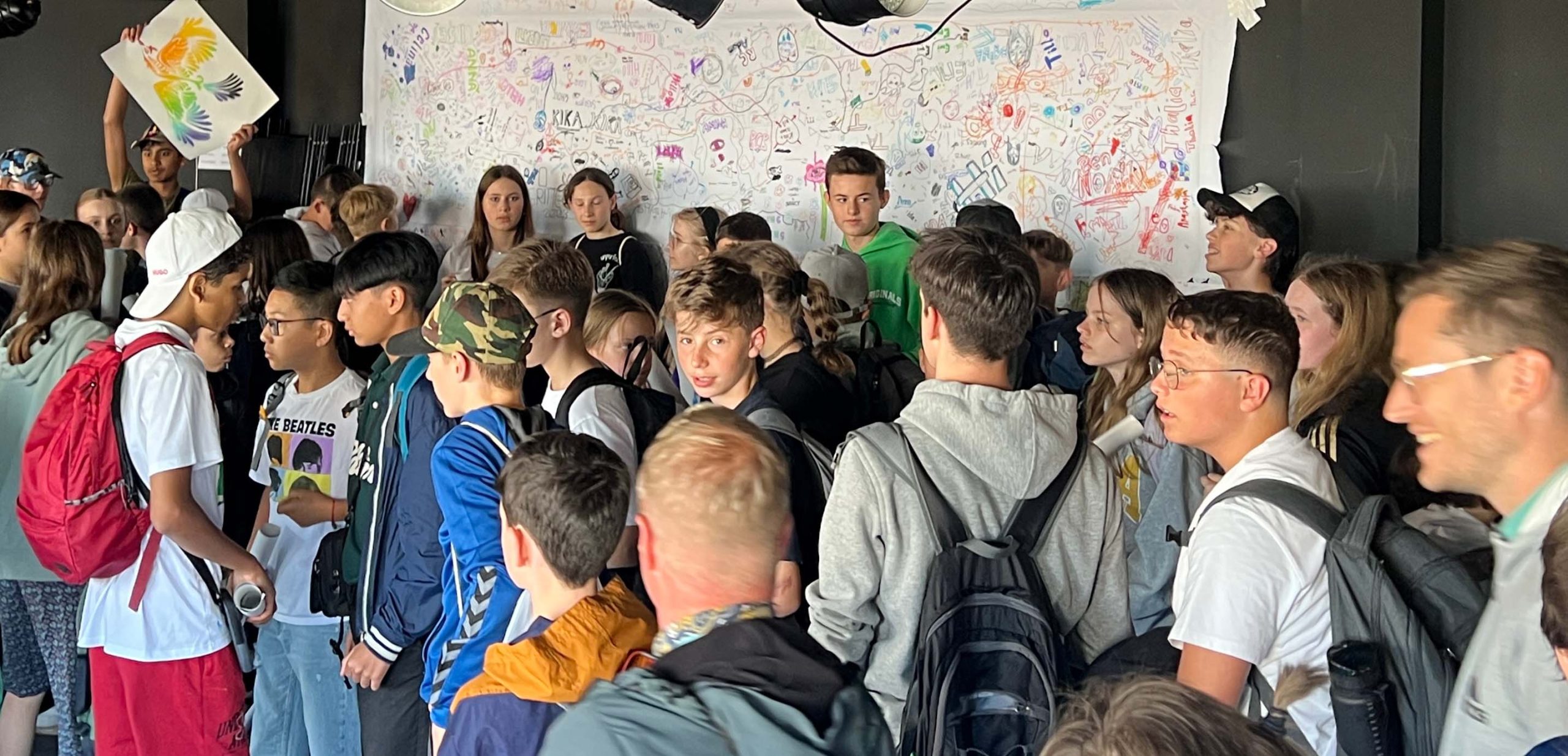 International Groups - Where The Wall Experiences